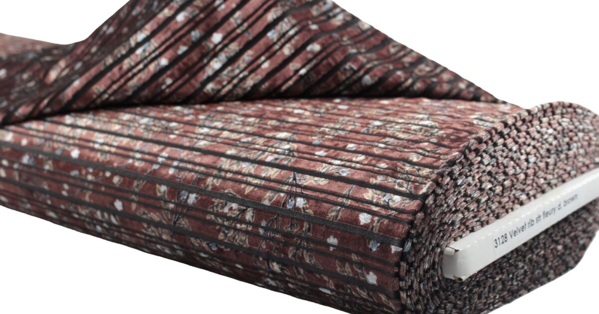Velvet-Rippen-Stretch Fleury Dunkelbraun - Driessen Stoffe