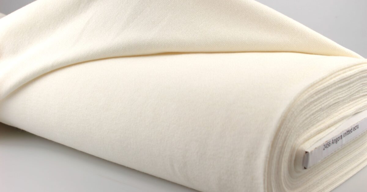 Angora knitted ecru - Driessen Fabrics